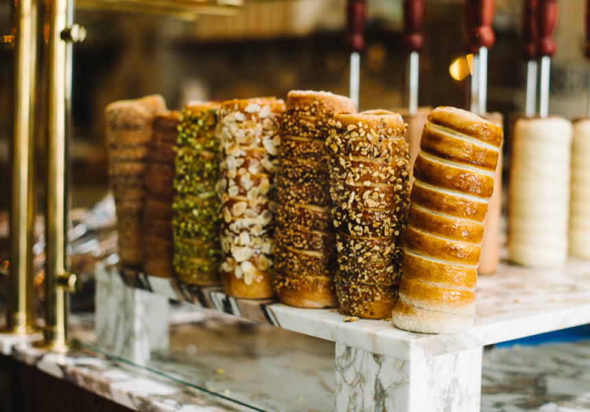 Kurtosh Hits Darlinghurst