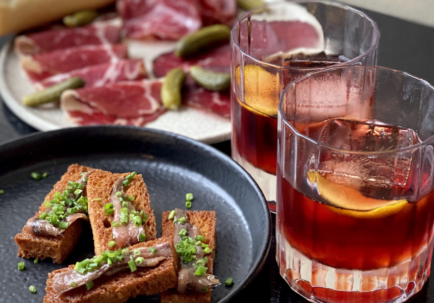 Sip & Snack at Epocha