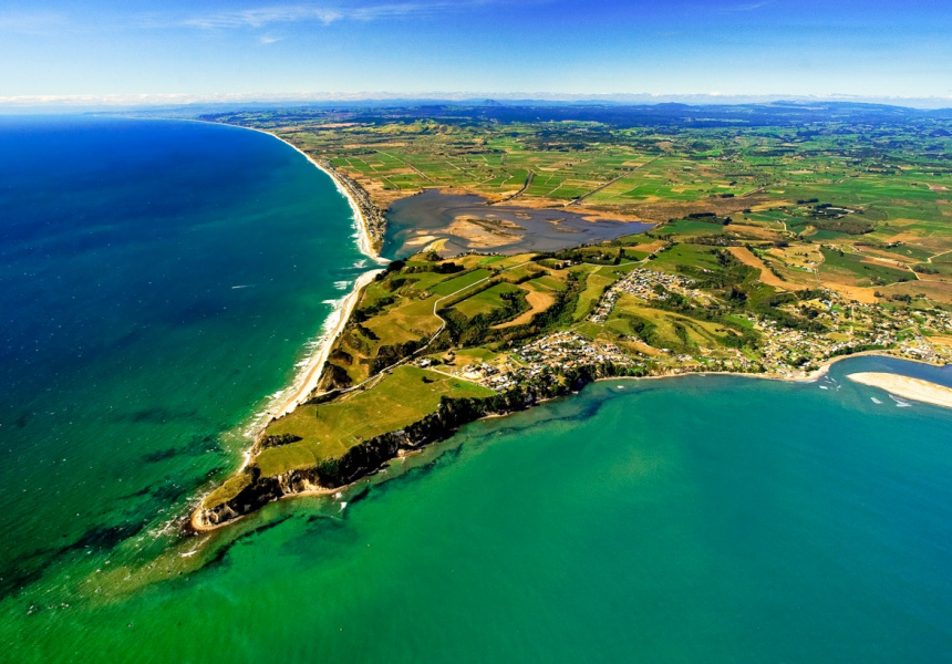 Fish, Dive and Cook the Kai You Catch On Tour in Maketu