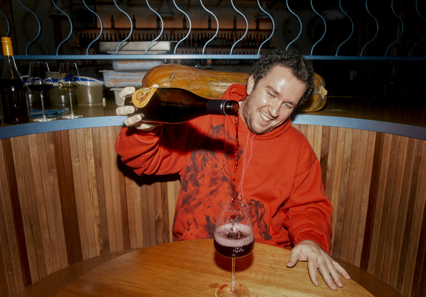 Watch: Hope St Radio’s Jack Shaw Pairs a Classic Lunchbox Snack With a ...