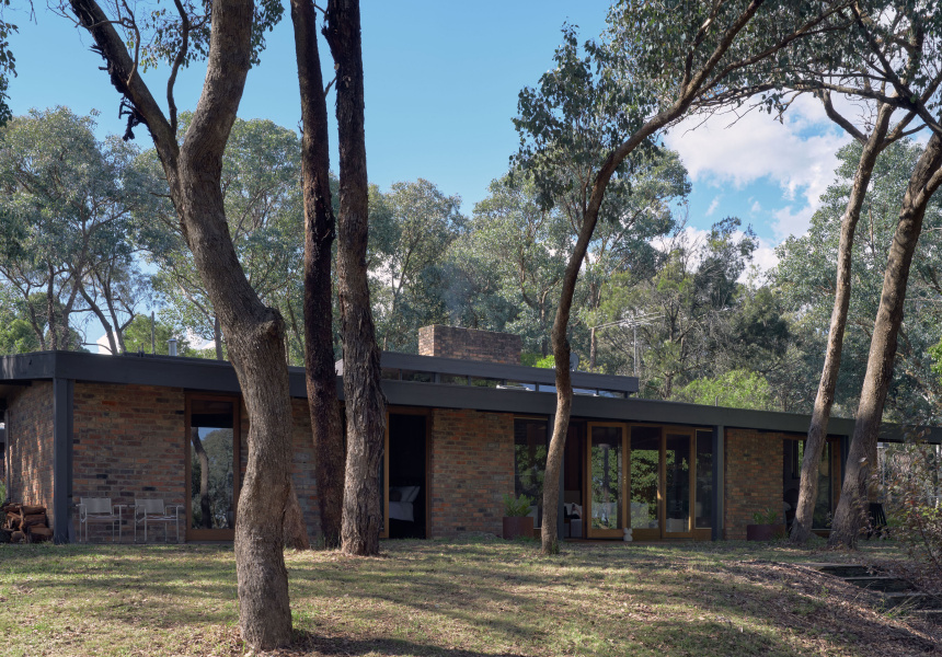 Home Visit: An Iconic North Warrandyte Earth Home Connects Its Tenants ...