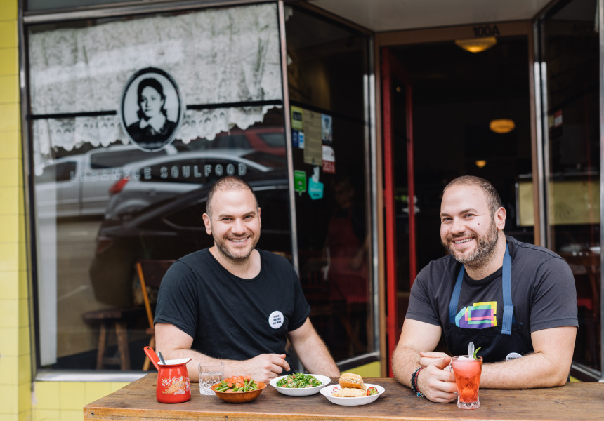 Téta Mona Will Open for Lunch This Summer