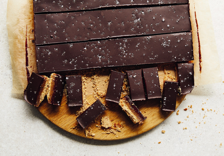 Recipe: Gewurzhaus’s Long-Lasting Choc-Caramel Twix Bars