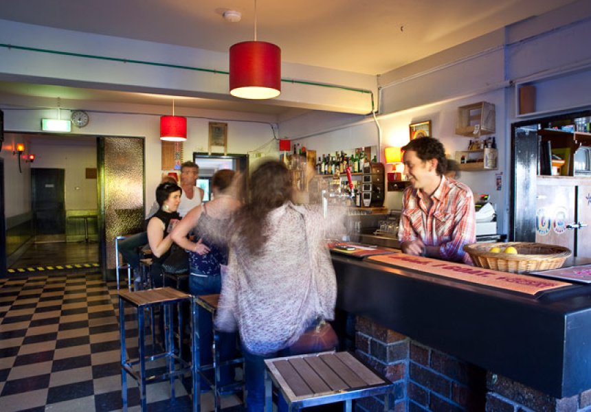 New Managment at the Vic Hotel