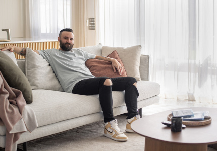 Five Iconic Movies for a Cosy Night In