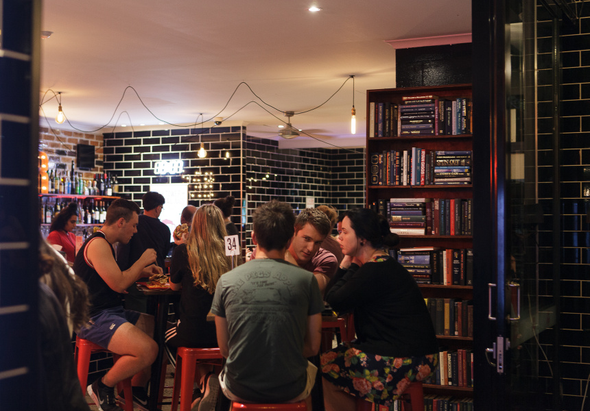 Miss Kay's Opens in Mitchelton