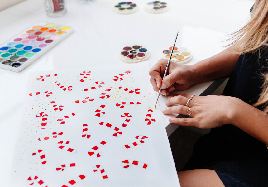 How to make Christmas wrapping paper with The Lust List's Sally Spratt ...