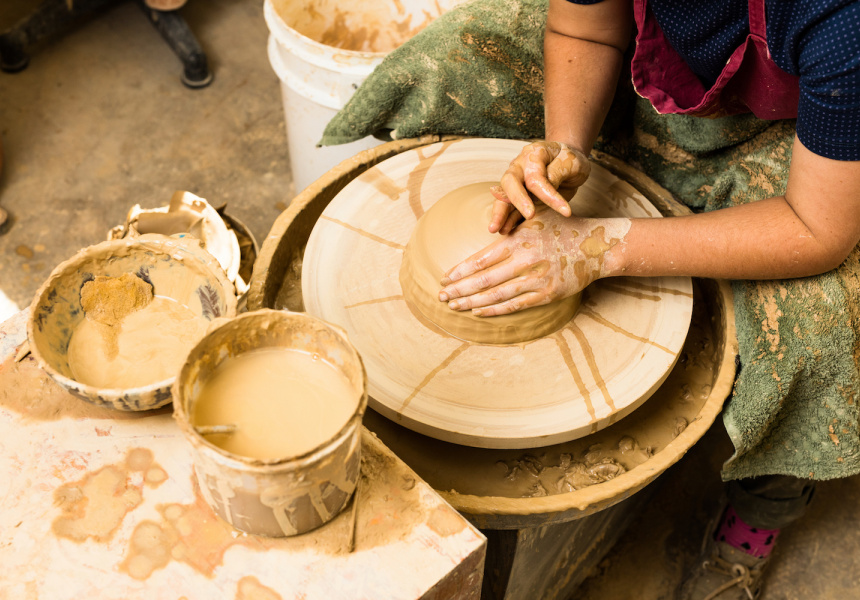 Meet Ashlee Hopkins: Your Favourite Chef’s Favourite Ceramicist