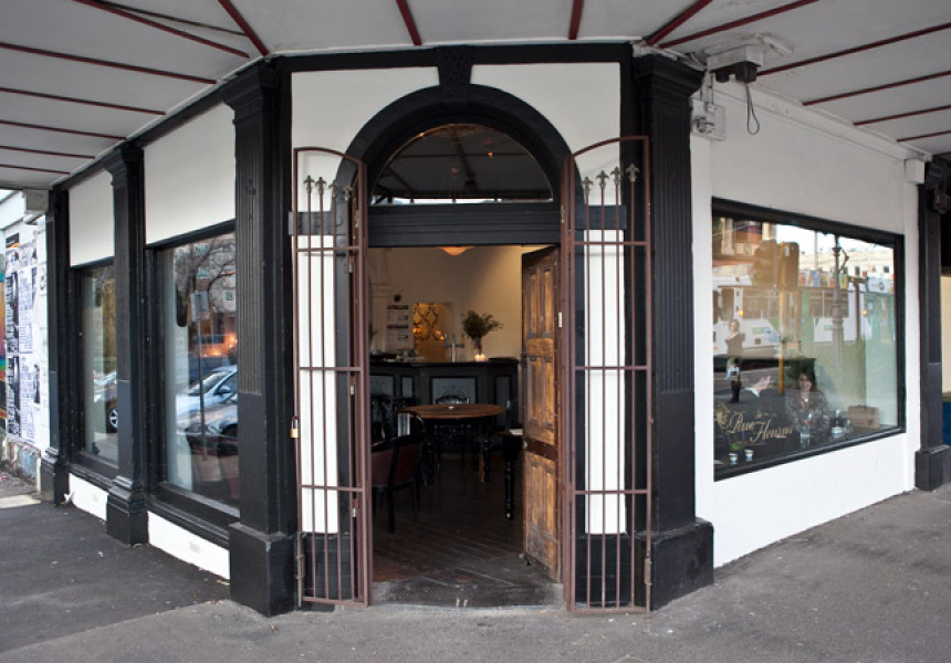 Rue de Fleurus Salon & Bar