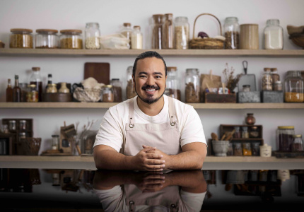 Premiering Tonight: Adam Liaw’s New 200-Episode Cooking Show Is the ...