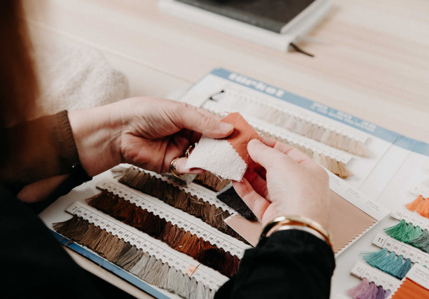 How to Connect With People When You Work by Yourself