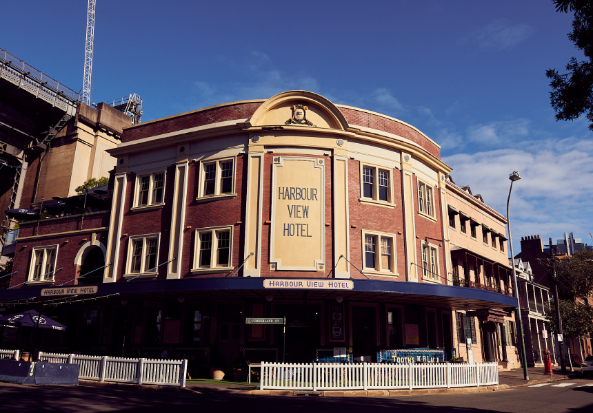 Classic Rocks Pub The Harbour View Hotel Has a Swish Refurbed ...