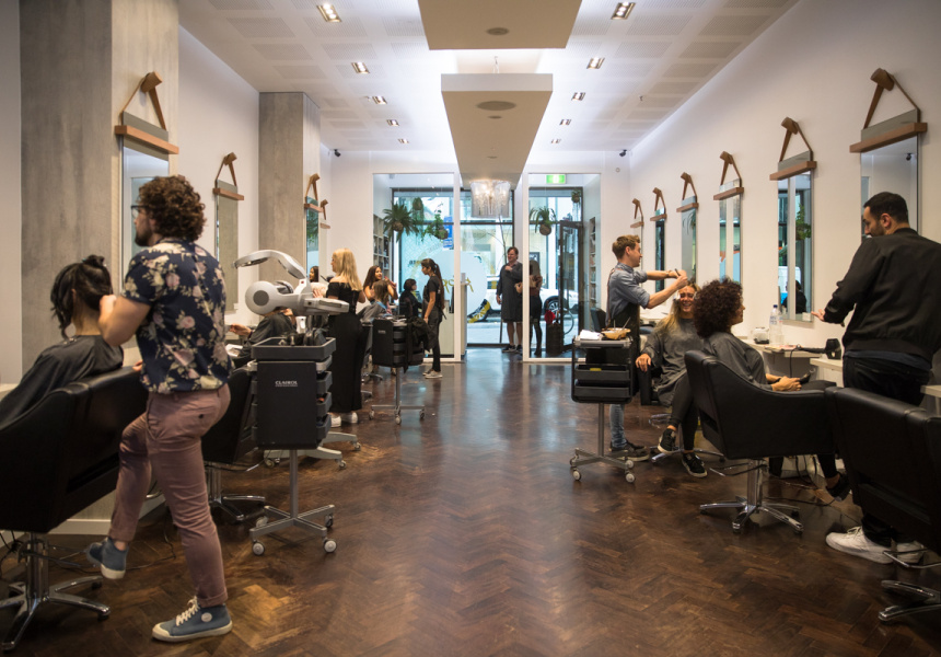 A Low-Key Salon Has a Low-Key Secret Offer | People Hairdressing ...