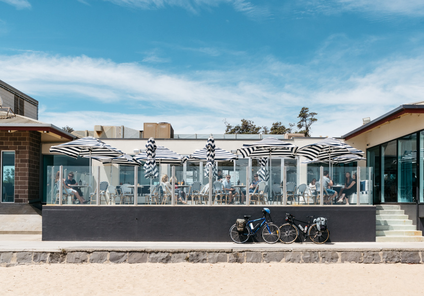 Now Open: Coastal Chic From Dawn to Dusk at Elwood’s New Beachfront Diner