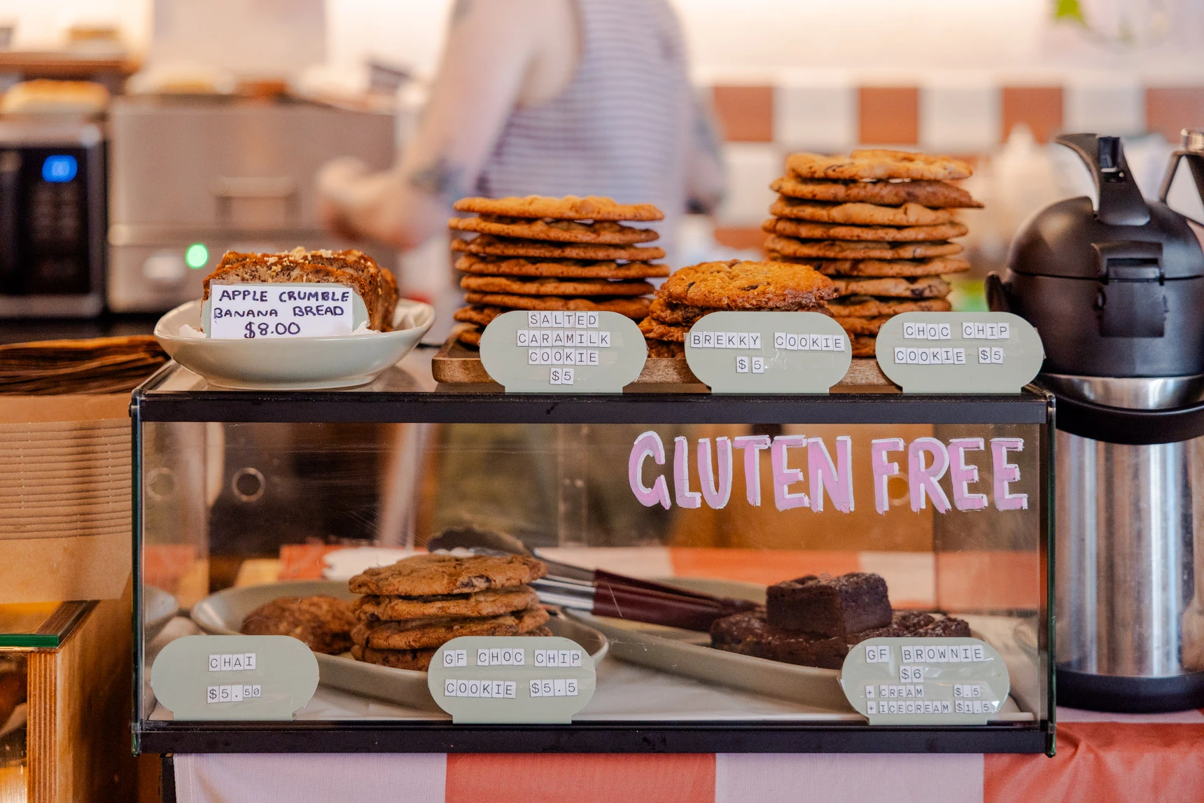 Smidge Bakery Is Back – With 20 Trays of Cinnamon Scrolls a Day ...