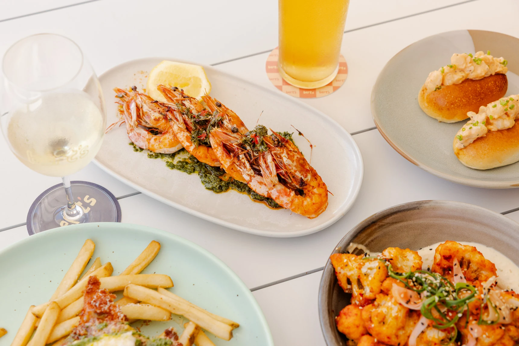 Bert’s, a Nostalgic All-Day Cafe With Views of City Beach | Broadsheet
