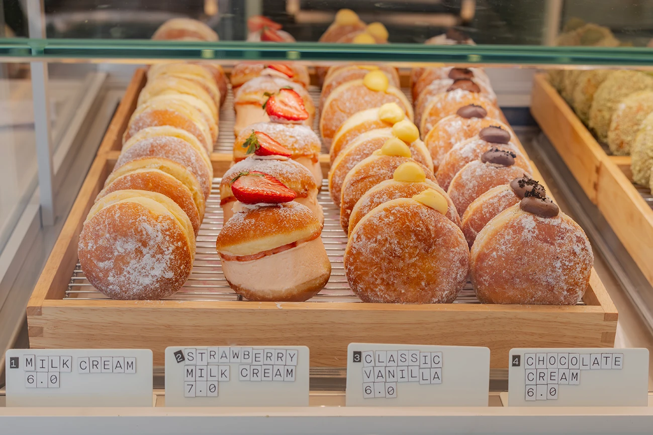 Knotted, a Viral South Korean Doughnut Chain, Hits Sydney | Broadsheet