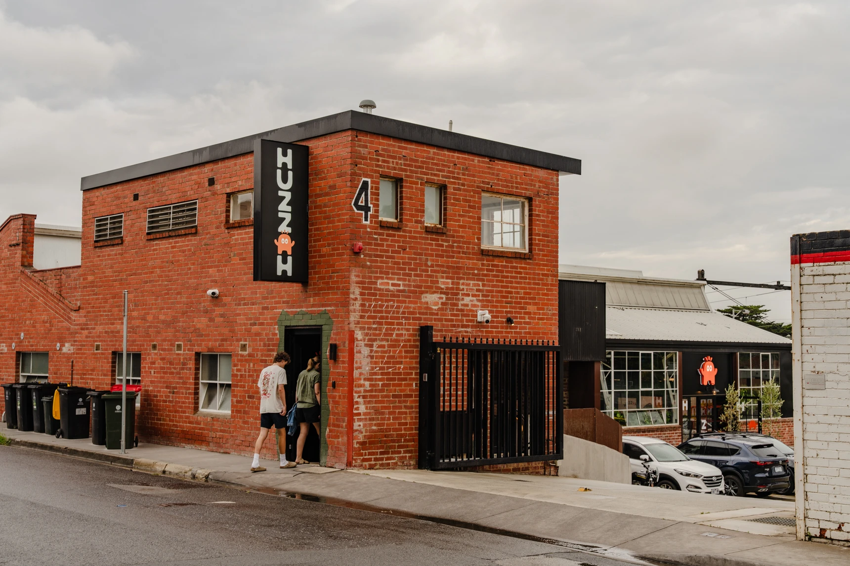 Huzzah Beer Garden Opens in the Old Glen Iris Deeds Brewing | Broadsheet