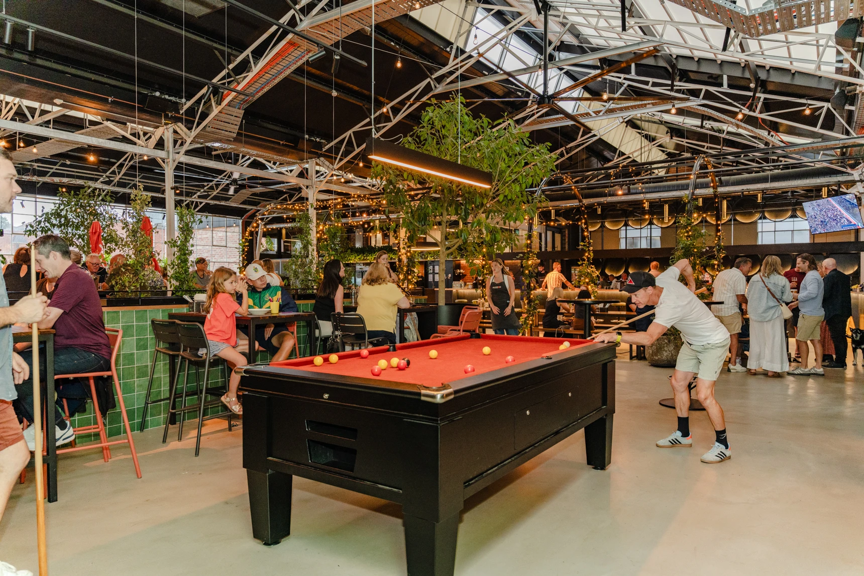 Huzzah Beer Garden Opens in the Old Glen Iris Deeds Brewing | Broadsheet