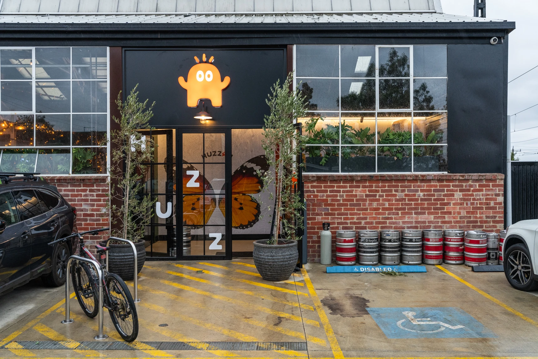 Huzzah, a Welcoming Glen Iris Beer Garden (With Bocce & Pool) | Broadsheet