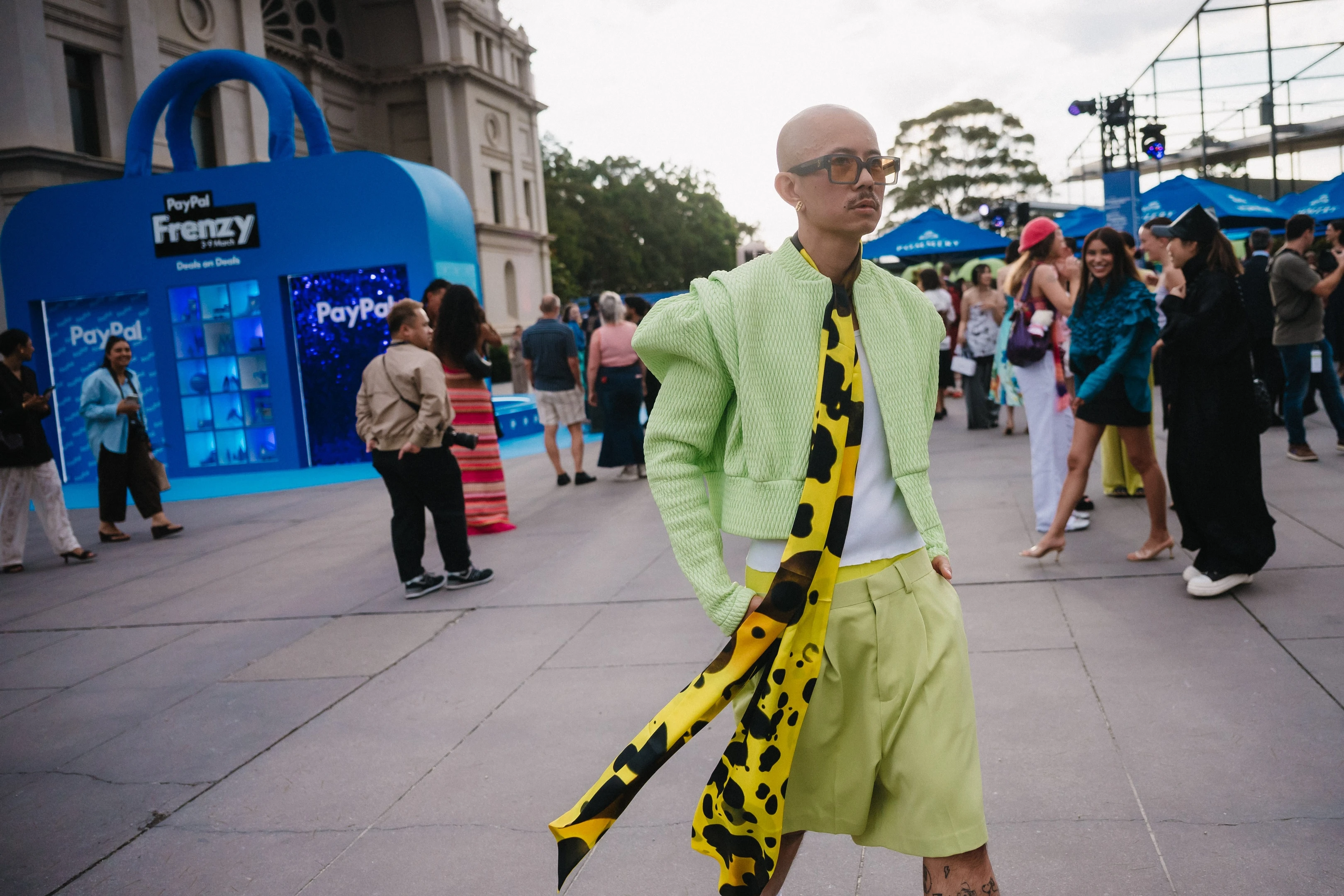 Cargo Crew | Broadsheet