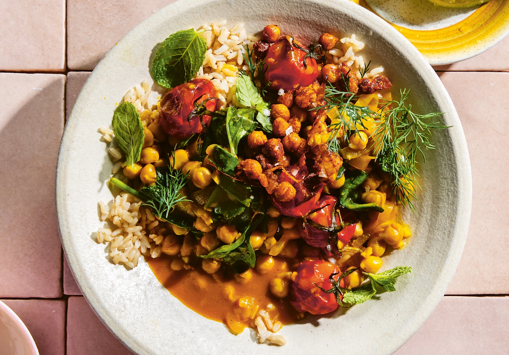Elizabeth Hewson’s Simple, Adaptable Pantry Curry | Broadsheet