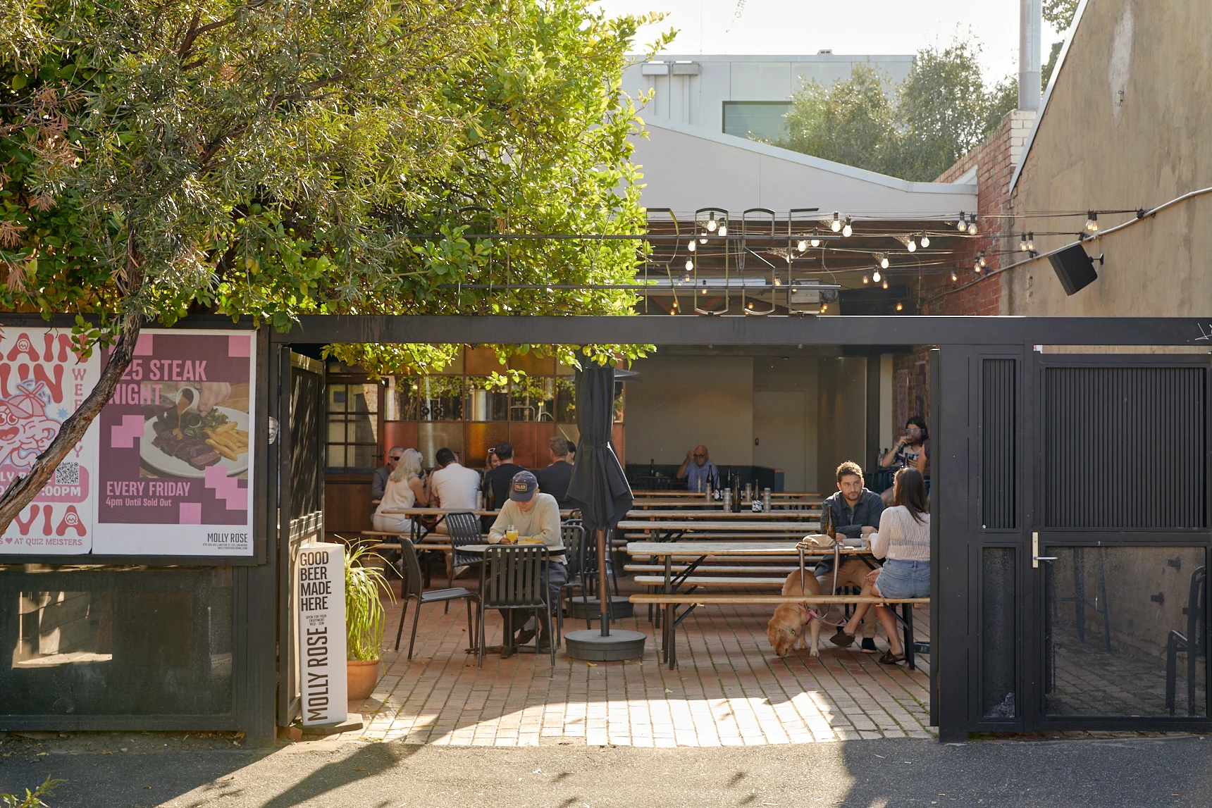 Dine Out: Pizza of the ’Burbs at Molly Rose | Broadsheet