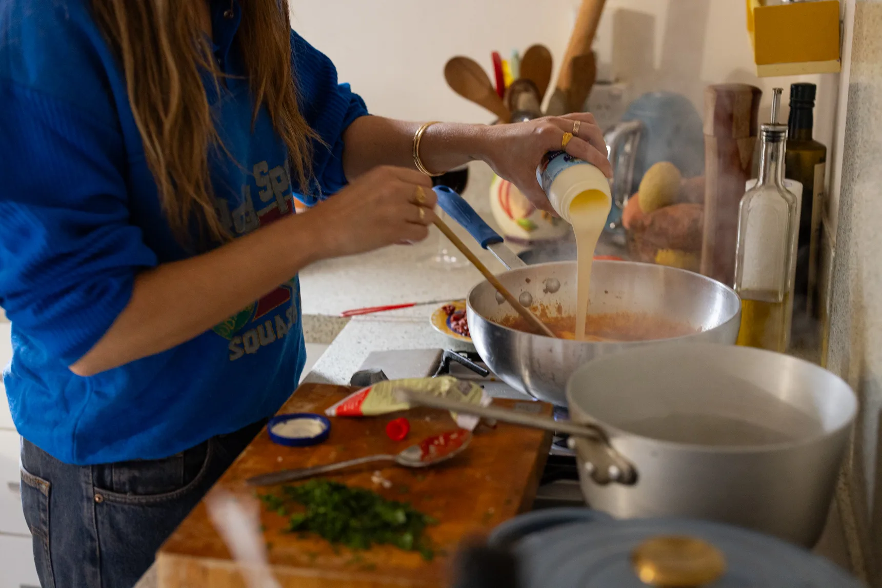 How To Host a Winter Dinner Party, According to Pasta Mama Jenna Holmes ...