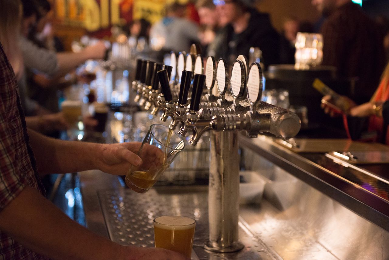 10 Bars With 20 Beers