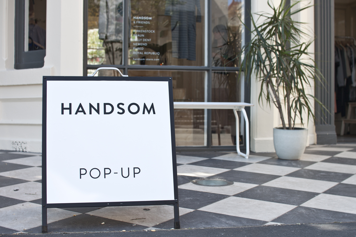 Hello There, Handsom