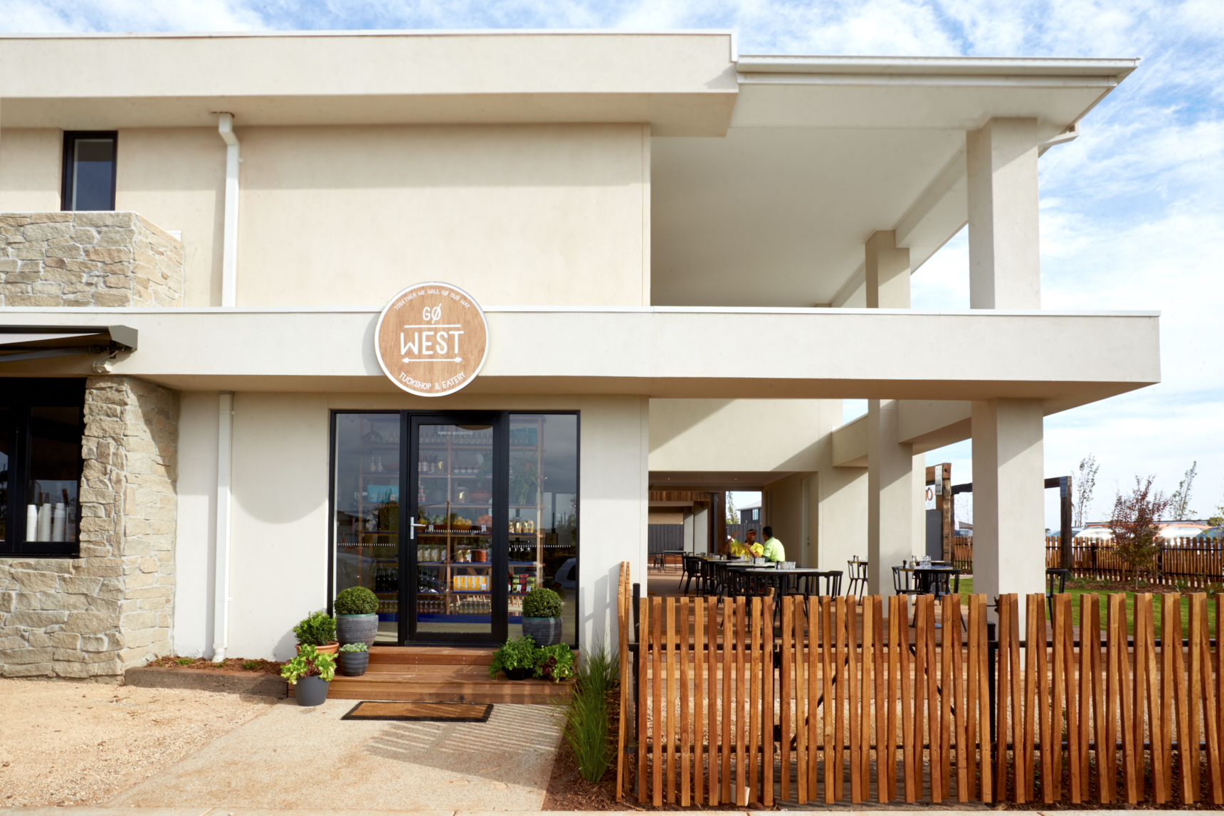 Entrecôte's Jason M Jones Goes West