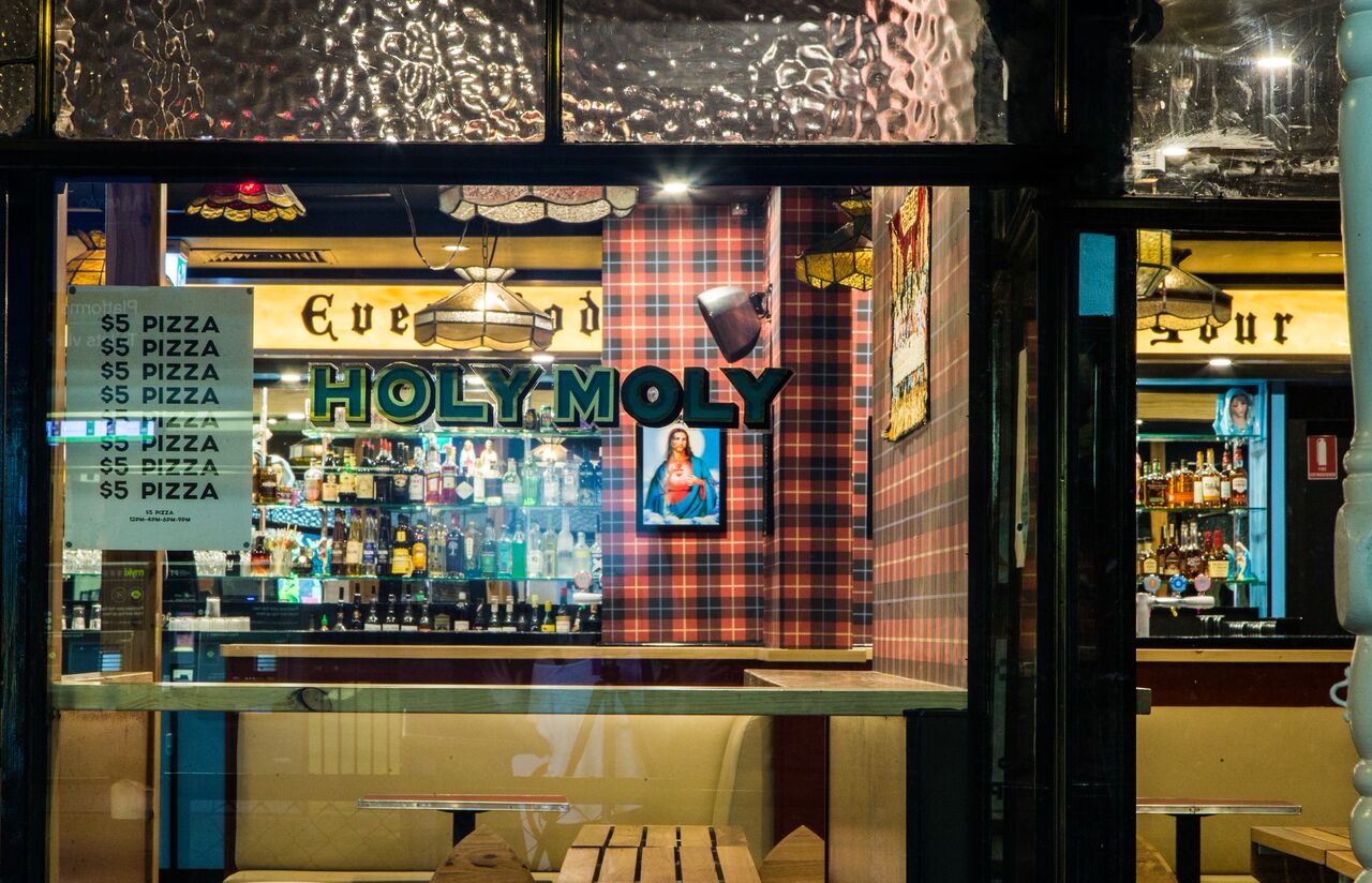 Hawthorn’s Newest Pub Doesn’t Have a Personality, It Has Several