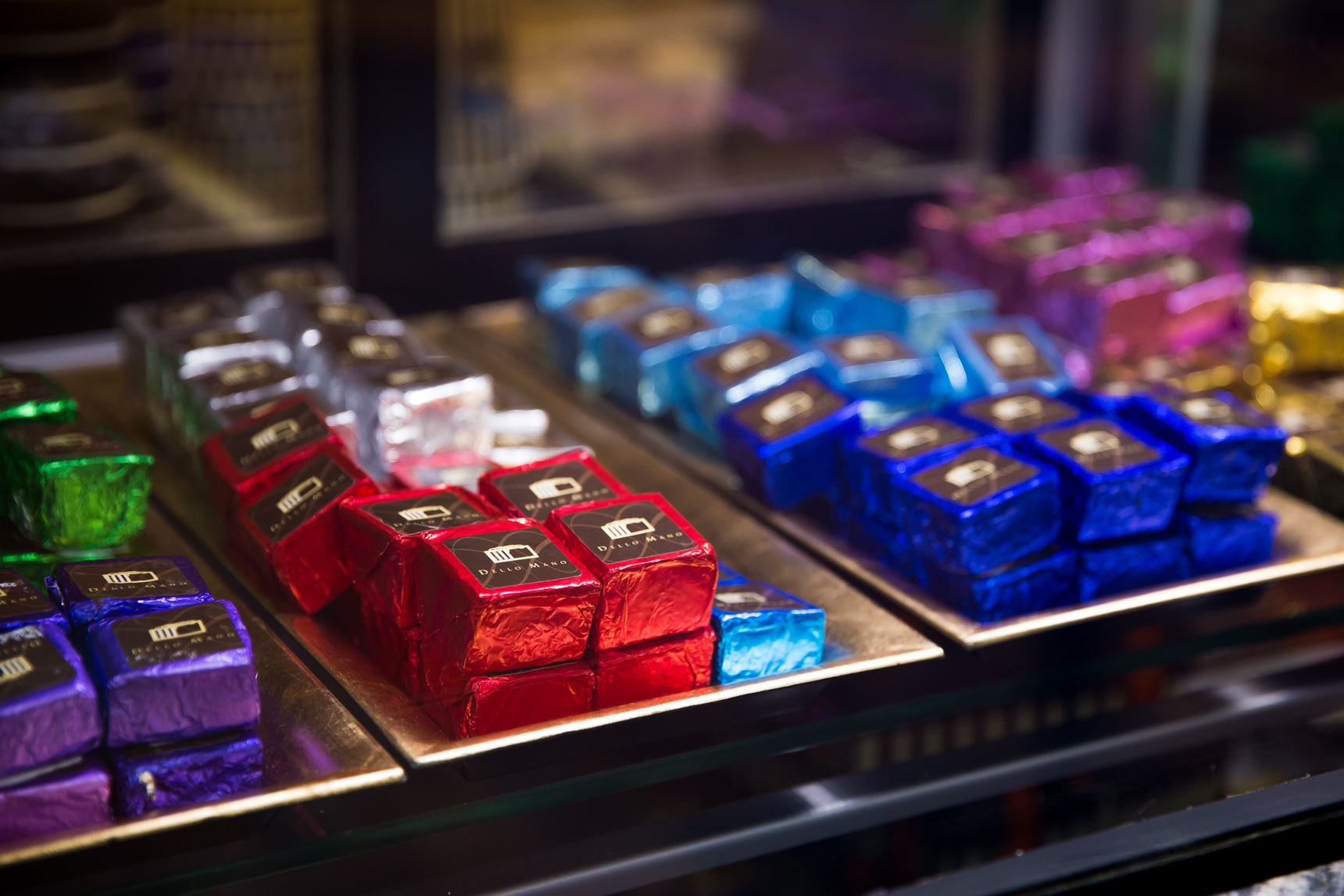 Dello Mano Opens in New Farm