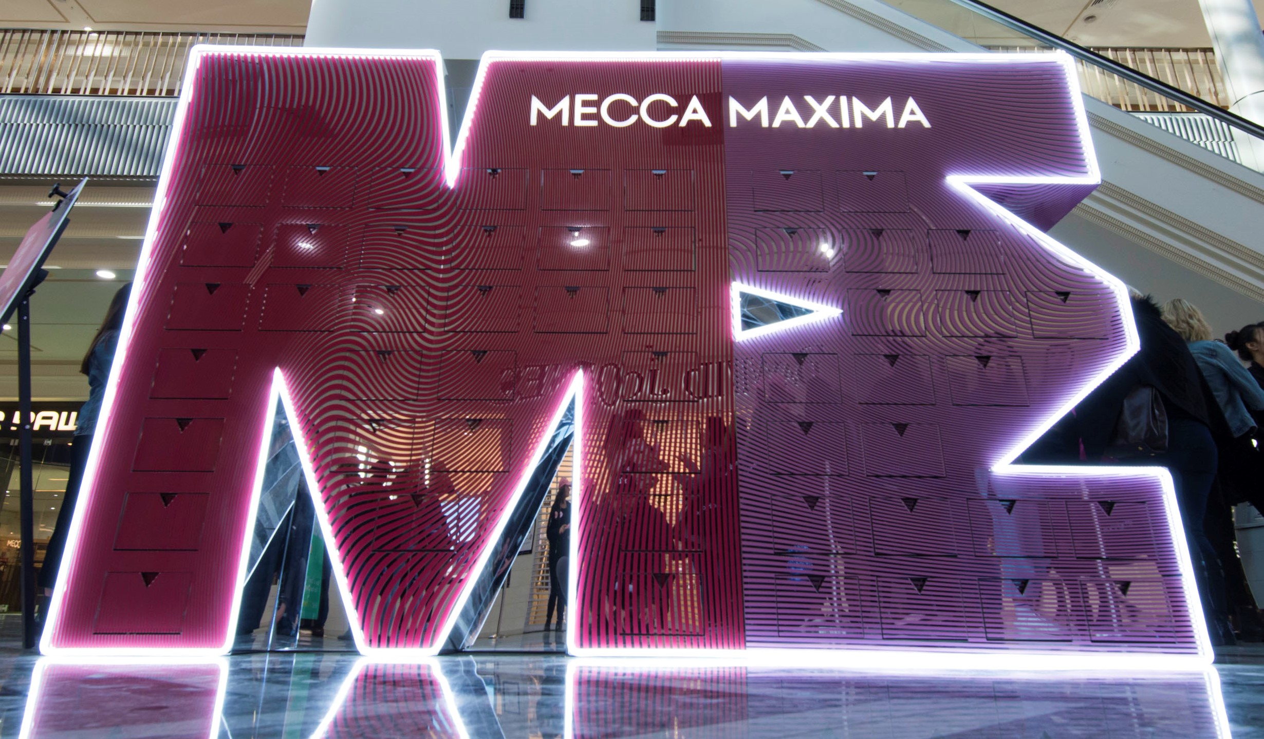 Mecca Maxima Arrives in Adelaide