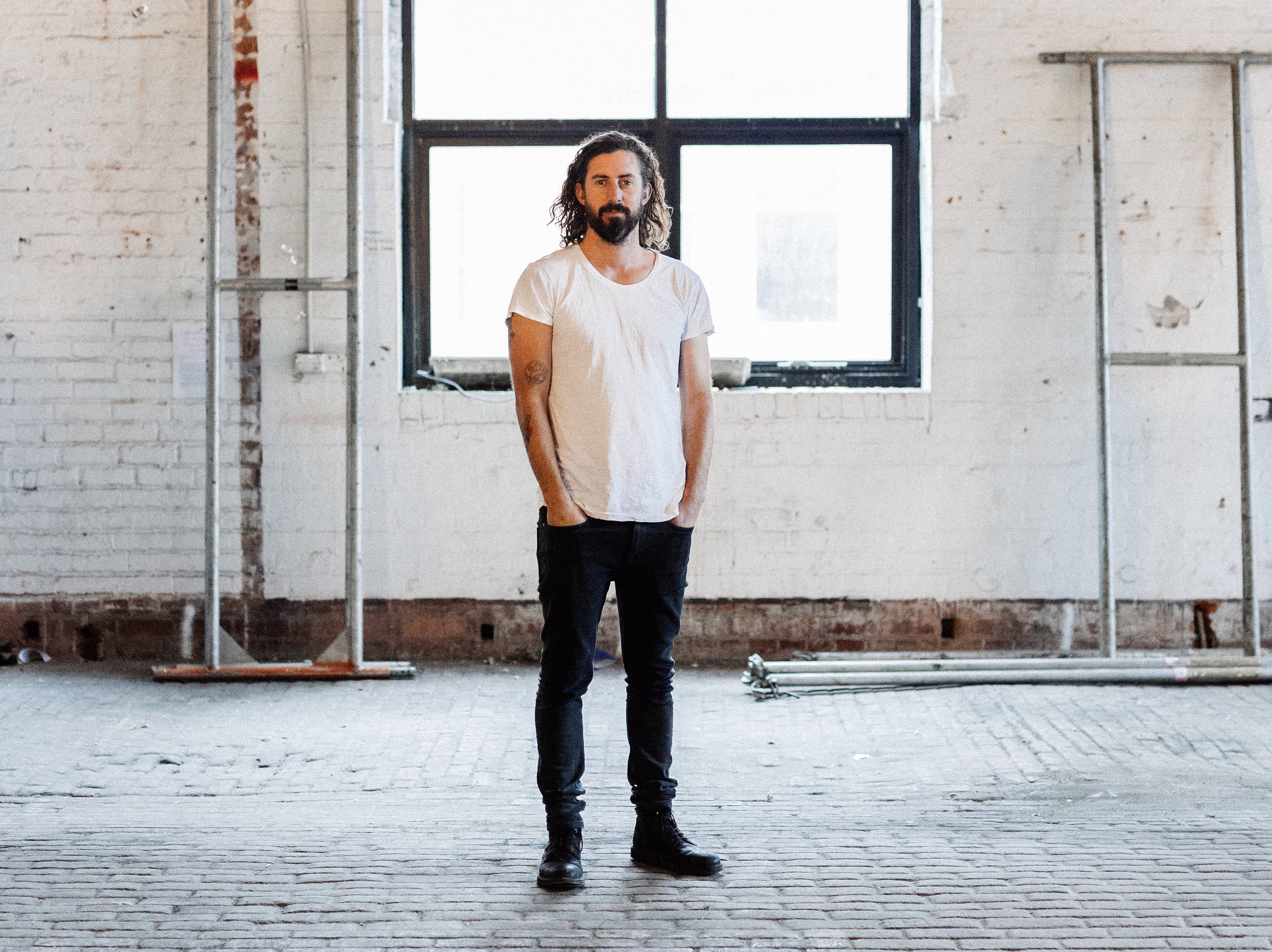 David Moyle's Longsong to Open in Early November