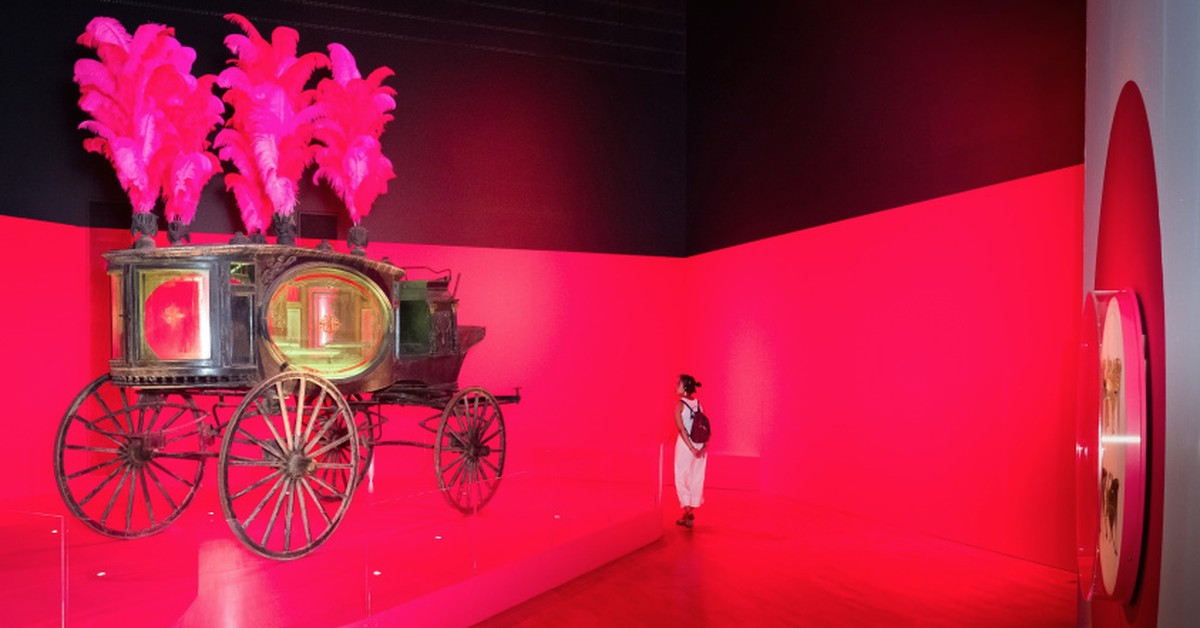 Turning the Museum Inside Out