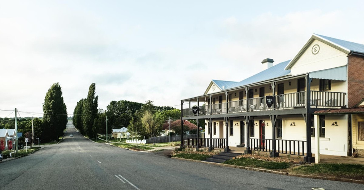 The Oldest Trading Hotel in Taralga, NSW is Reborn as a Culinary ...