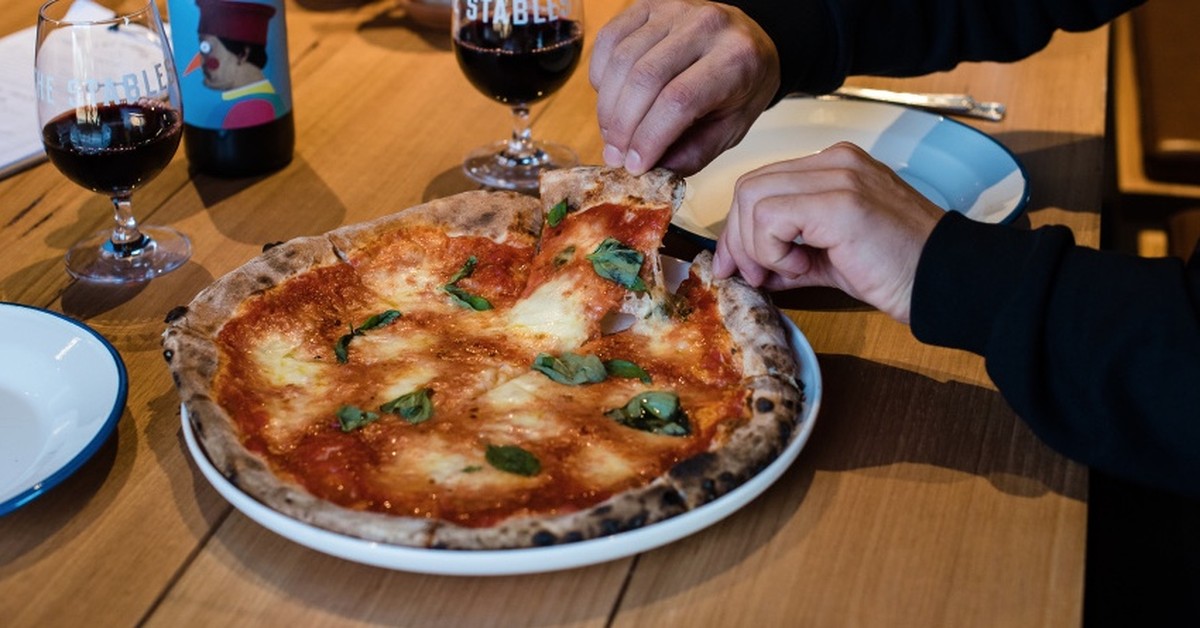 A Southern-Italian Diner Overlooking Victoria Park