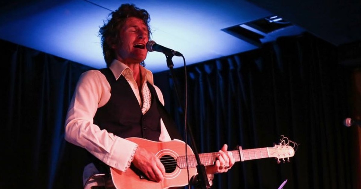 Tim Rogers at the Yarraville Club