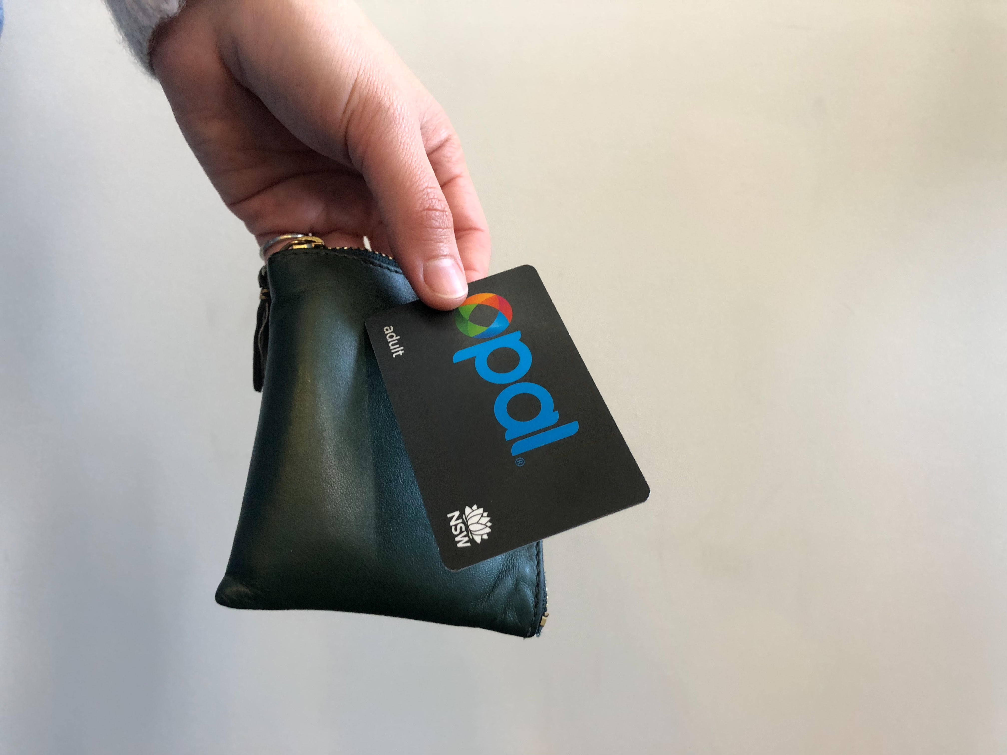 You Can Now Use Your Credit Card to Tap On Sydney Trains