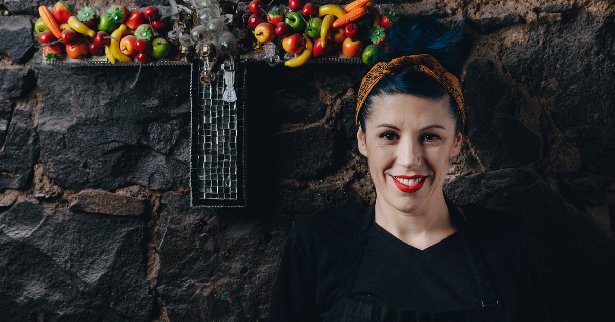 This Chef Is Preparing a “Fast Food” Lunch Inside the NGV