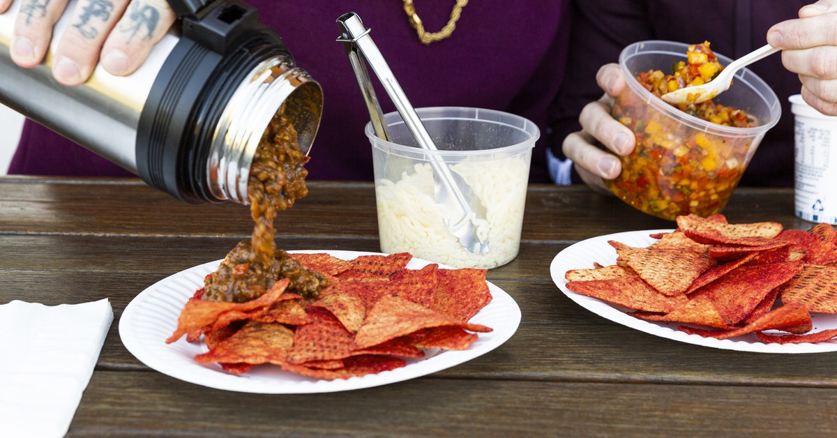 Fancy Footy Thermos Snacks: Cowboy Chilli Cheese Nachos