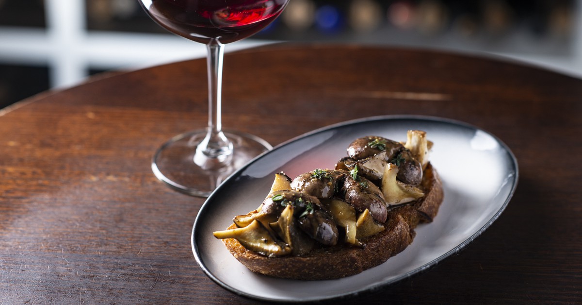 Fix Wine Bar and Restaurant