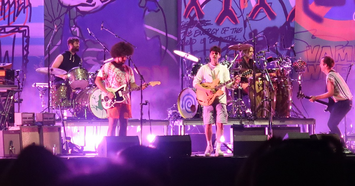 Vampire Weekend Tour | Broadsheet