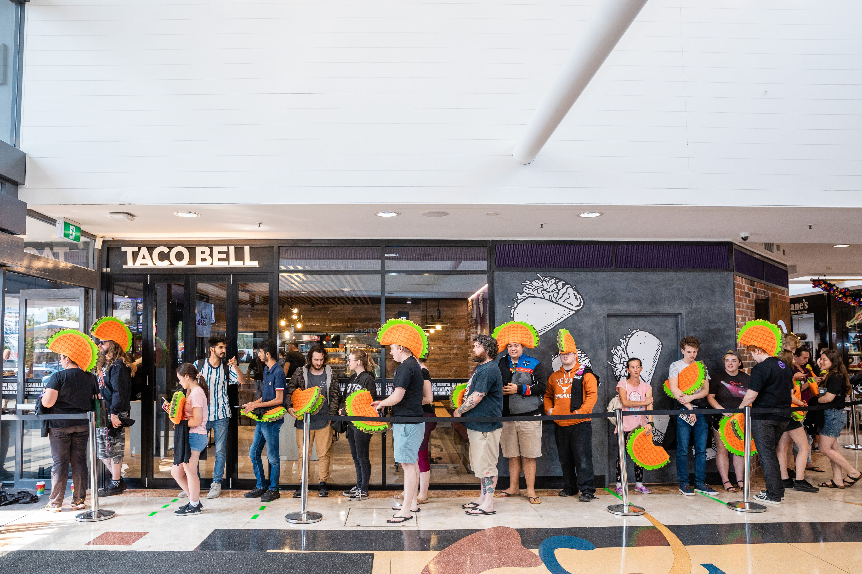 Opening Tomorrow: Taco Bell Sydney, With “Stacked” Nachos, Chocolate ...