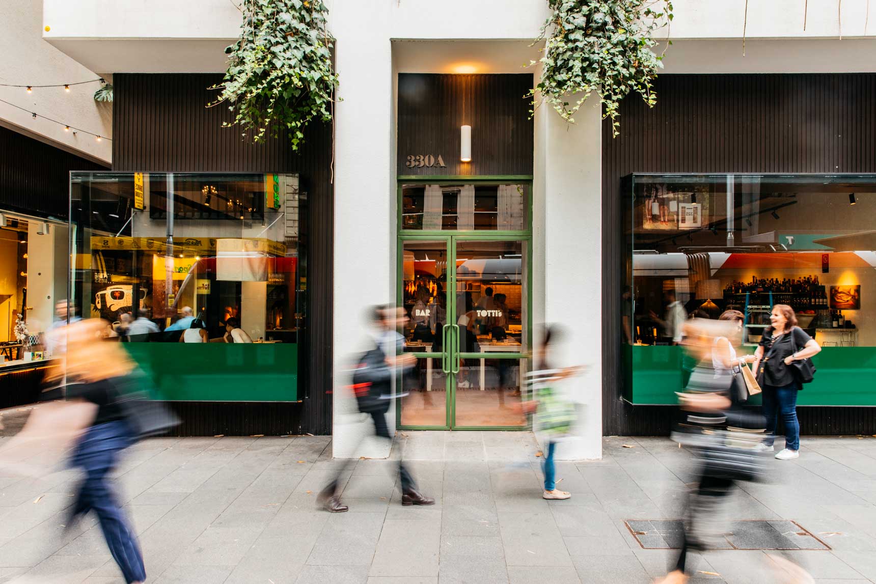 Now Open on George Street: Bar Totti’s, Serving Puffy Woodfire Bread ...