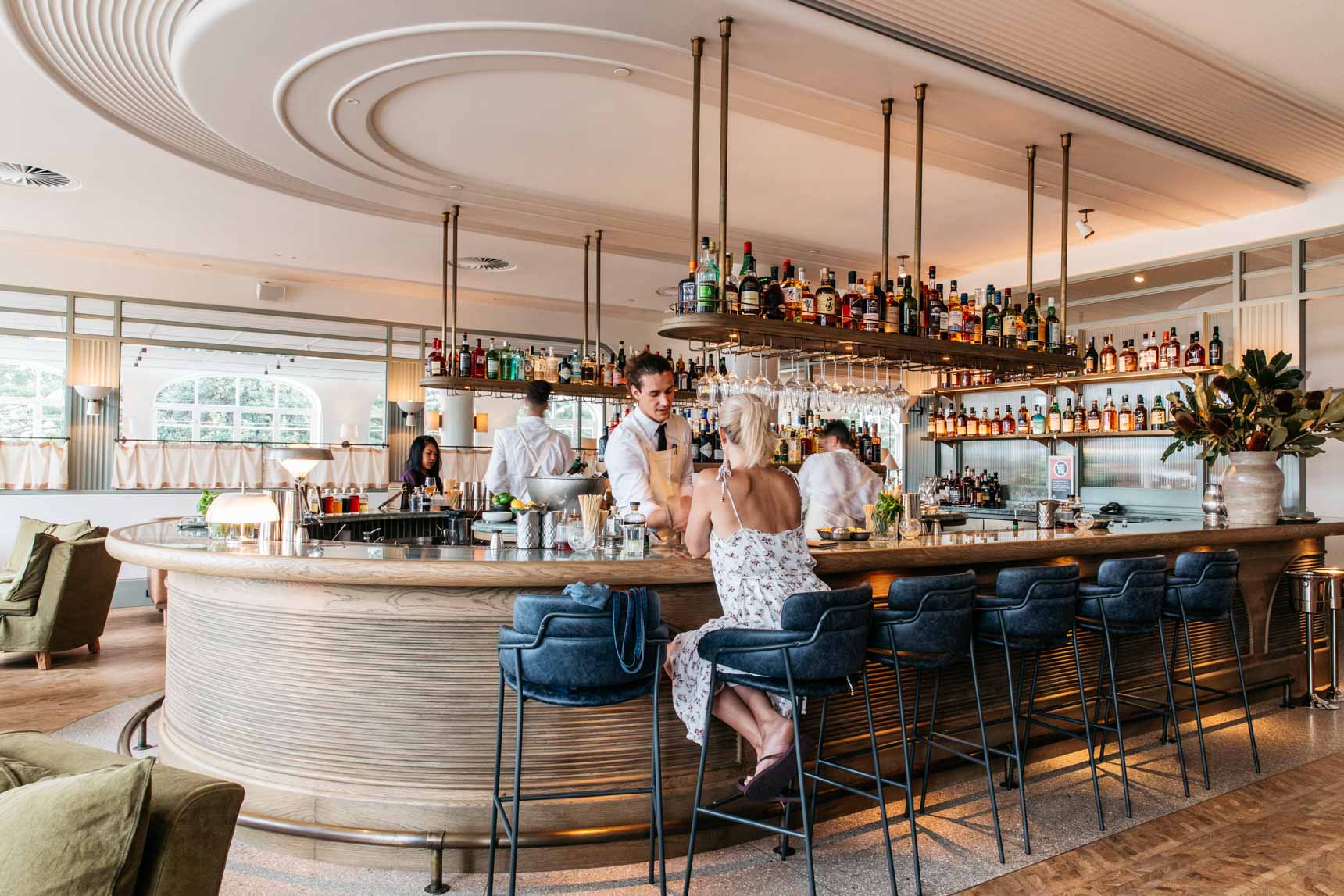 Late-Night Cocktail Bar Will’s Is Now Pouring Drinks With Foraged ...
