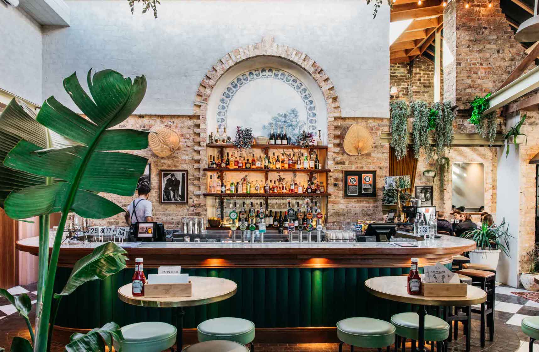 A Classic Seaside Sydney Diner, a Brutalist Melbourne Icon and a Luxe ...