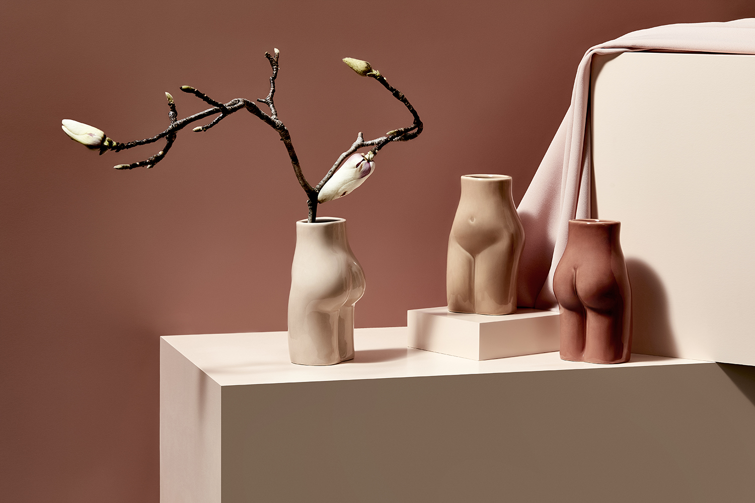 This $44 Bum-Shaped Vase (Yes, Bum-Shaped) Will Add a Sexy, Playful ...