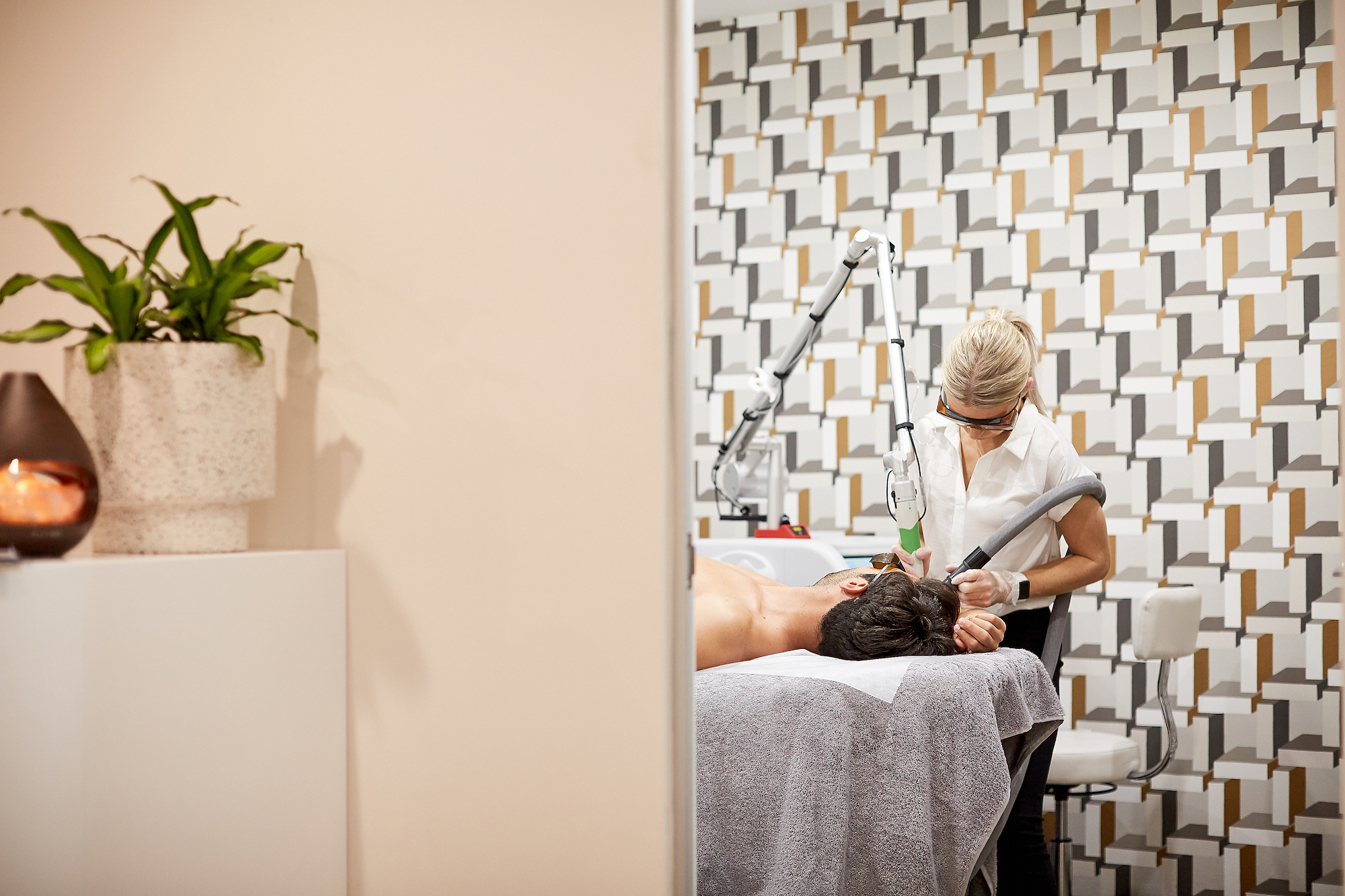 Next Level Clinic in Sydney CBD Offers the World’s Best Tattoo-Removal ...